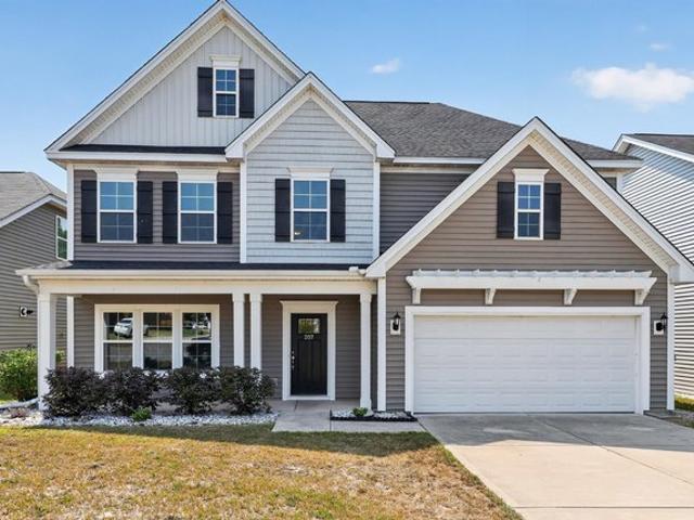 207 Aldergate Dr, Lexington, SC 29073