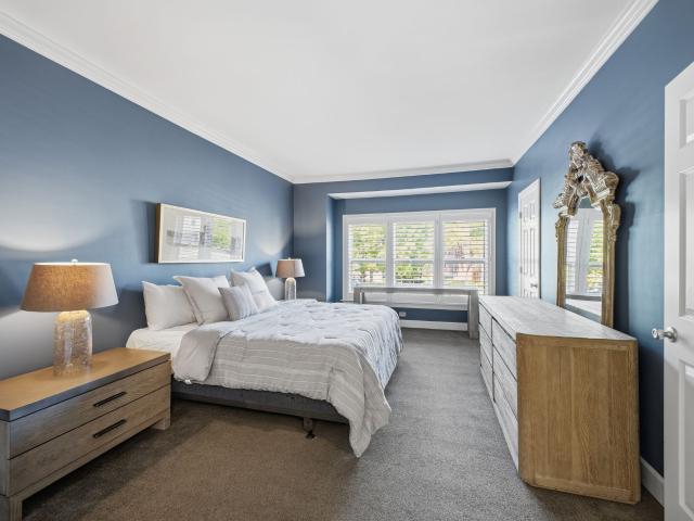 207 Ashlawn Ct