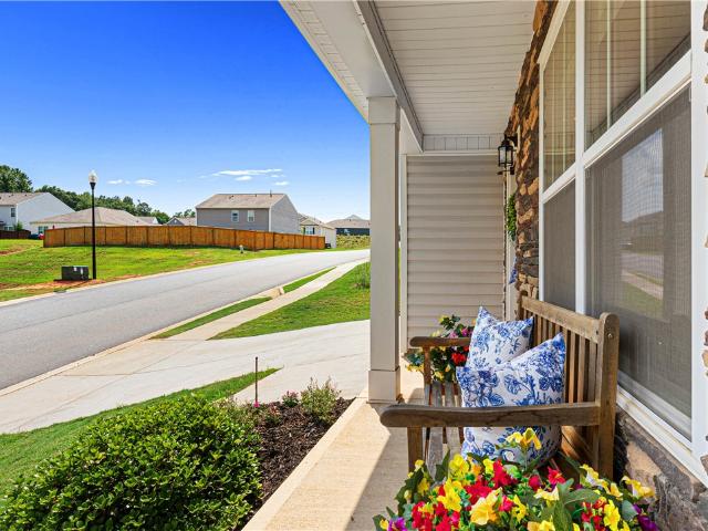 207 Ashwood Way