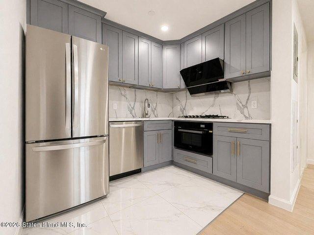 207 Bay 35th St Unit 1A, Brooklyn, NY 11214