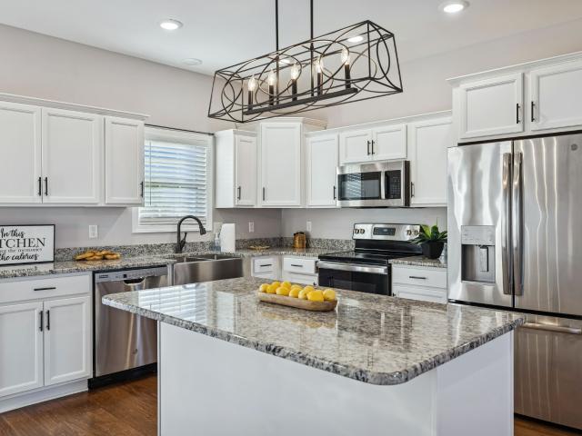 207 Bedford Ct