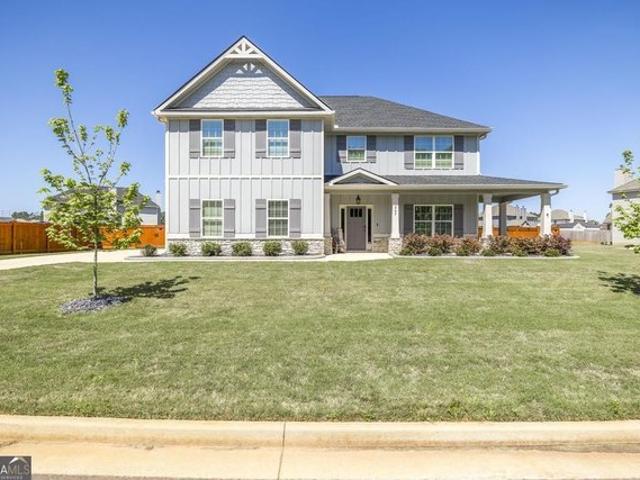 207 Bella Notte Cir, Warner Robins, GA 31088