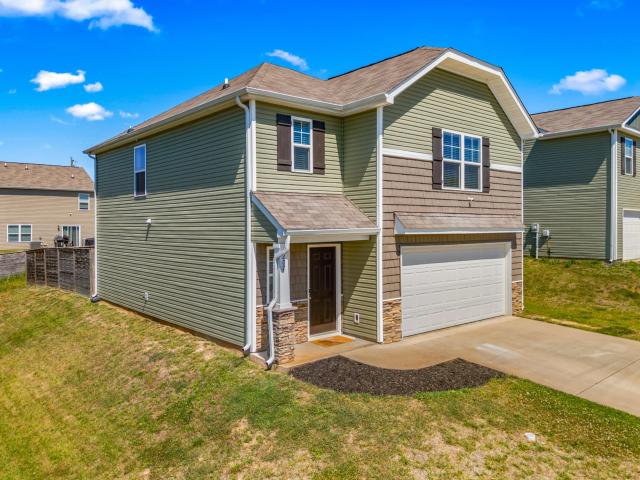 207 Belle Court