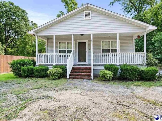 207 Brunson St, Darlington, SC 29532