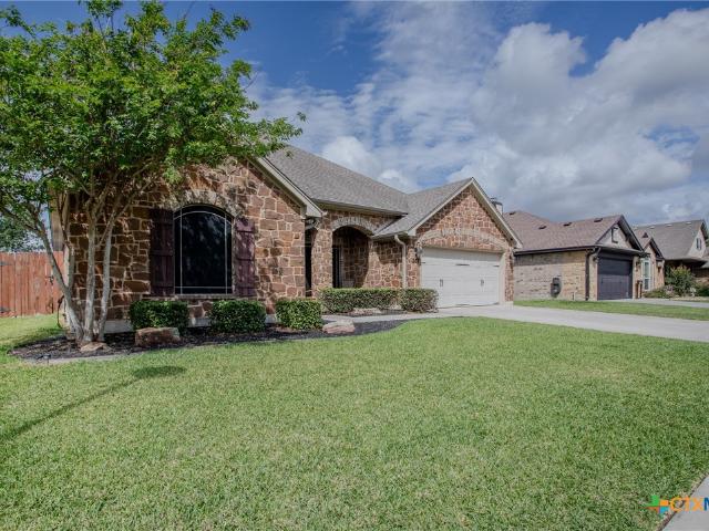 207 Brushy Creek