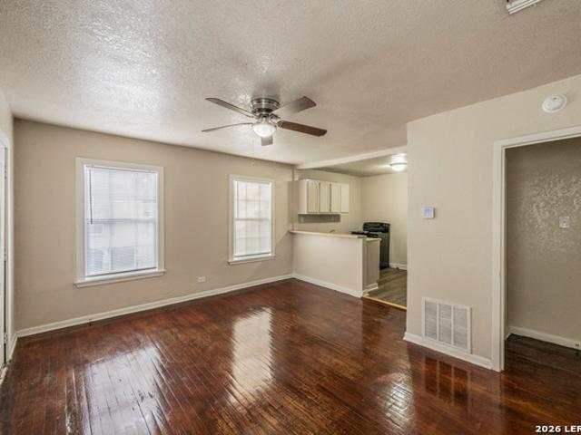 207 Bradford Ave, Unit 1