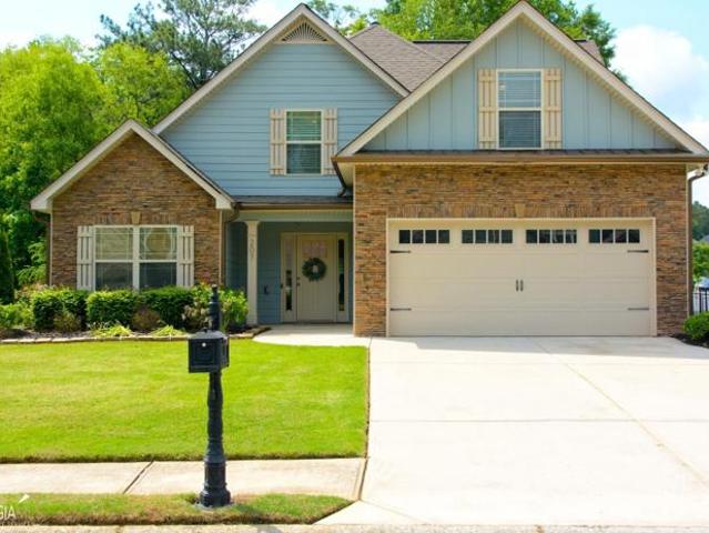 207 Brookstone Dr, Carrollton, GA 30116