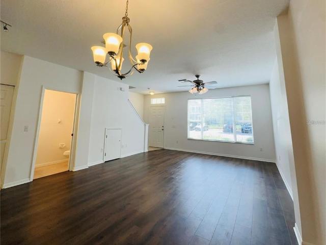 207 Golden Pond Ct, Valrico, FL 33594 | MLS #S5148 | Compass