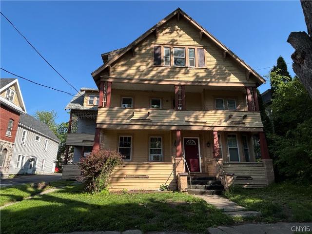 207 Green Street