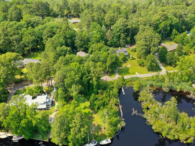 207 Dogwood Trail