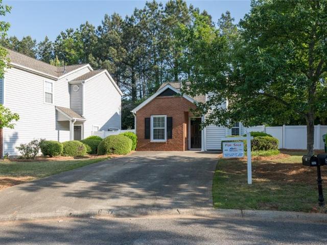207 Daventry Way