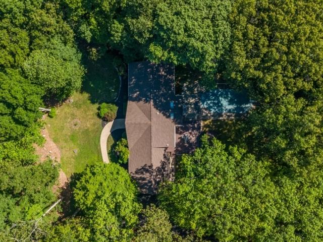207 Deerlea Ln