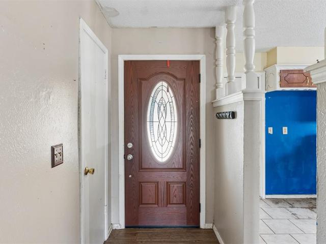 207 Del Mar Drive