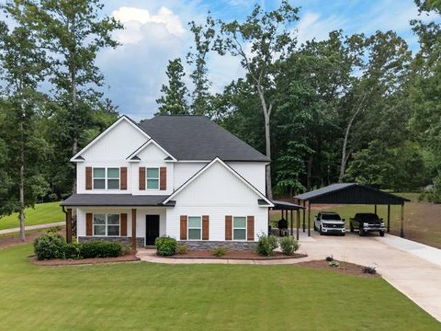 207 Dixon Cir, Williamson, GA 30292