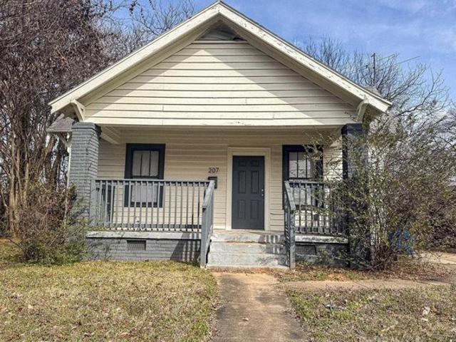 207 E 21st St, North Little Rock, AR 72114
