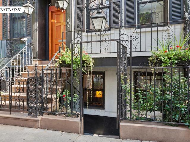 207 E 31ST Street