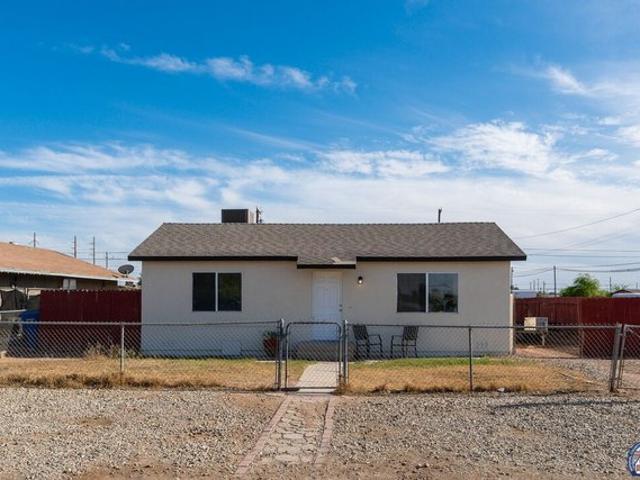 207 E Barbara St, Calipatria, CA 92233