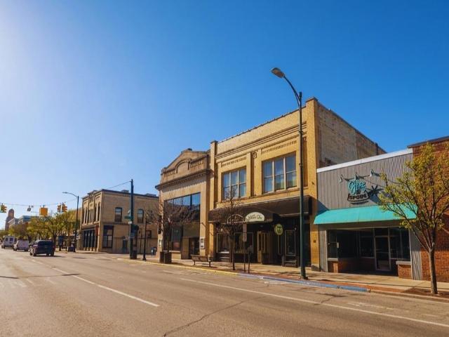 207 E Front Street