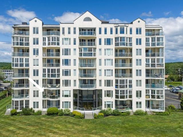 207 E Grand Ave Apt D8, Old Orchard Beach, ME 04064