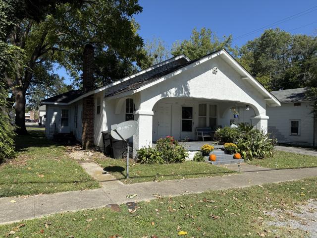 207 E Lauderdale St # A