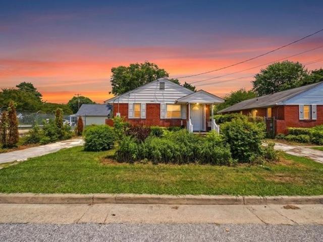207 E Sewell Ave, Hampton, VA 23663