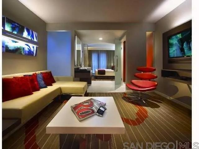 207 Fifth Ave, Unit 737, San Diego, CA 92101 | MLS #260009
