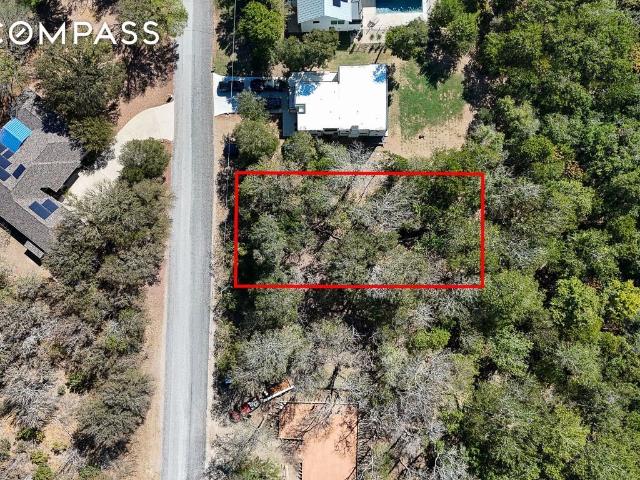 207 Kahana Ln, Bastrop, TX