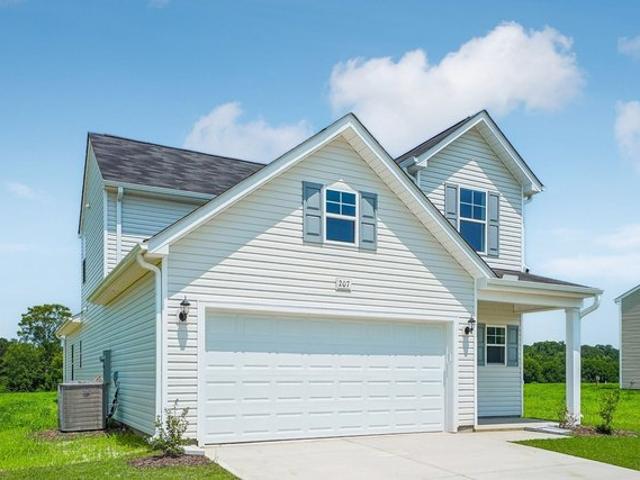 207 Hallwood Dr, Pikeville, NC 27863