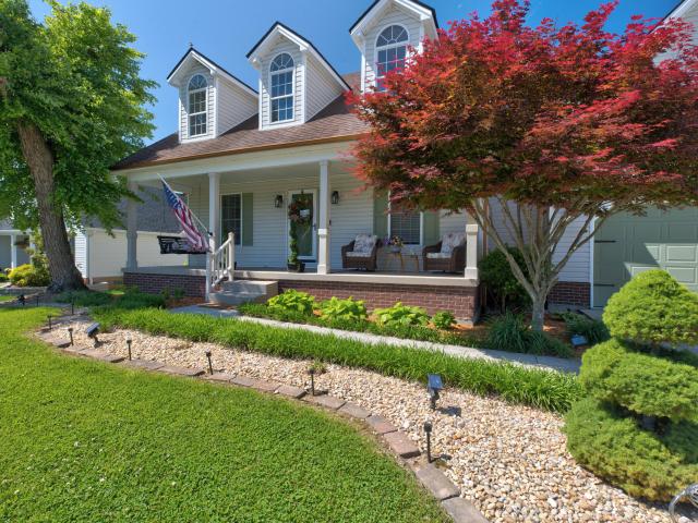 207 Hibiscus Lane
