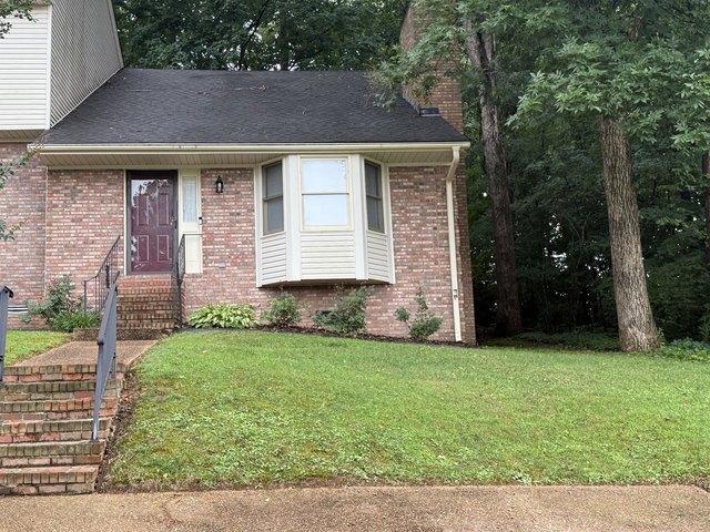 207 Hillsboro Cir, Florence, AL 35630