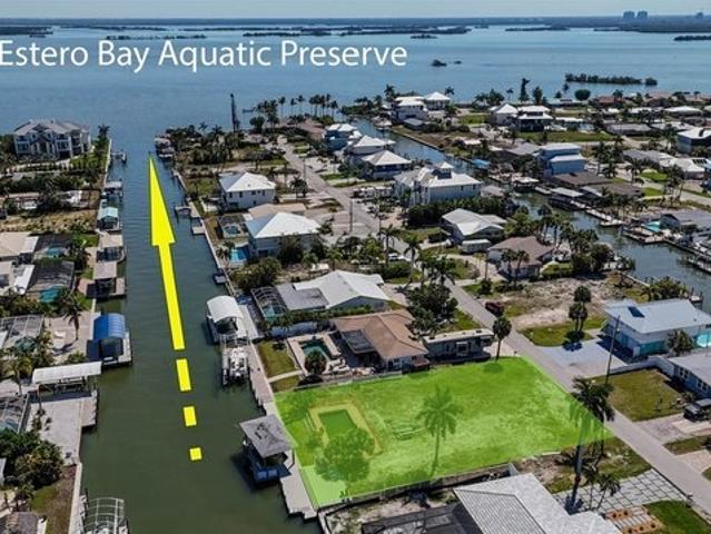 207 Ibis St, Fort Myers Beach, FL 33931