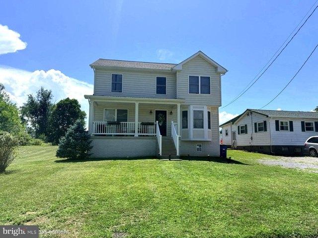 207 Josephine St, Berryville, VA 22611