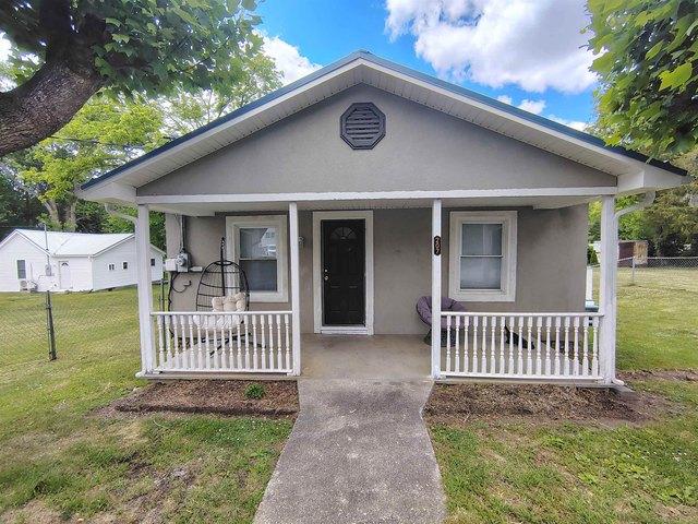 207 Jackson Ave, Erwin, TN 37650