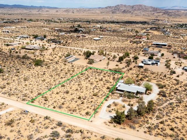 207 Onaga Trl, Joshua Tree, CA 92252