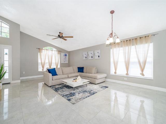 207 Langham Dr, Davenport, FL 33897 | MLS #O6370 | Compass