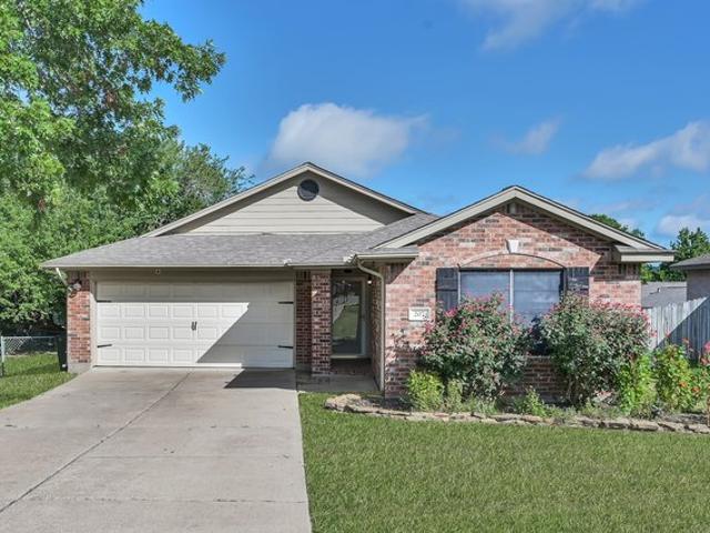 207 Leisure Ln, Montgomery, TX 77356