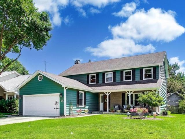 207 Mainsail Dr, Third Lake, IL 60030
