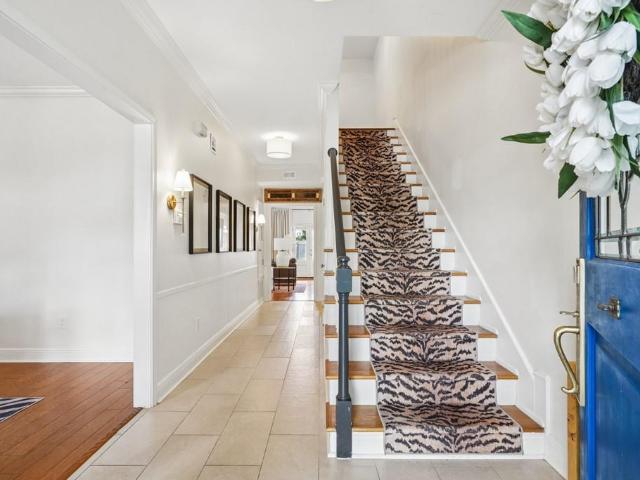 207 Metairie Heights Avenue