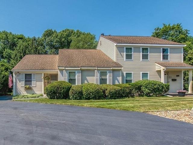 207 Mechanic St Unit 207, Canton, MA 02021