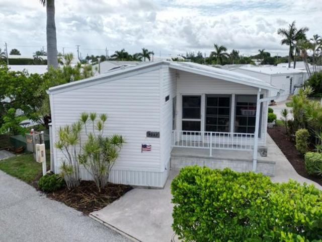 207 N Heron Dr Unit P, Briny Breezes, FL 33435