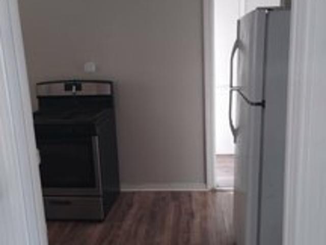 207 N Highland Ave, Sherman, TX 75092
