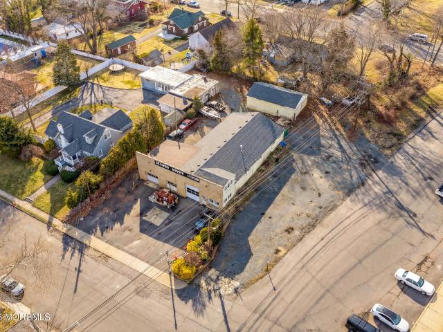 207 N Lincoln Avenue