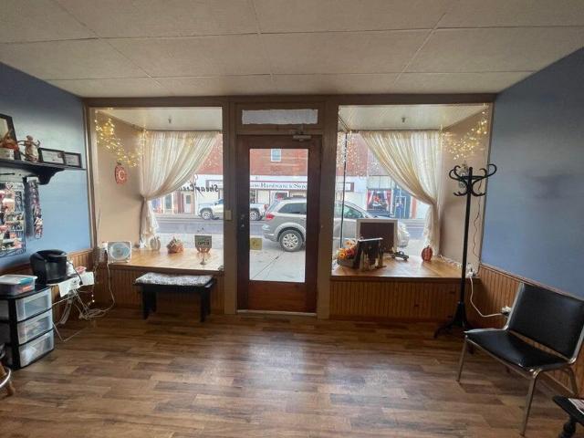 207 n main st