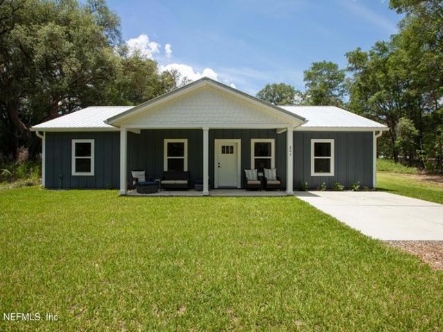 207 N Palmetto Ave, Florahome, FL 32140
