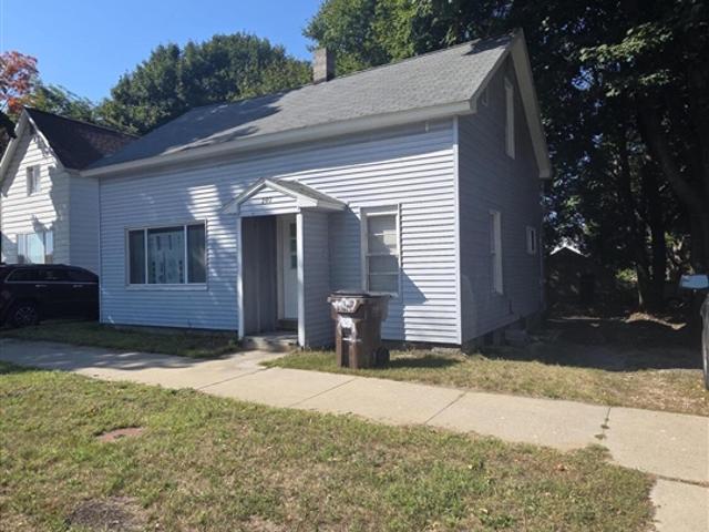 207 N Rath Avenue