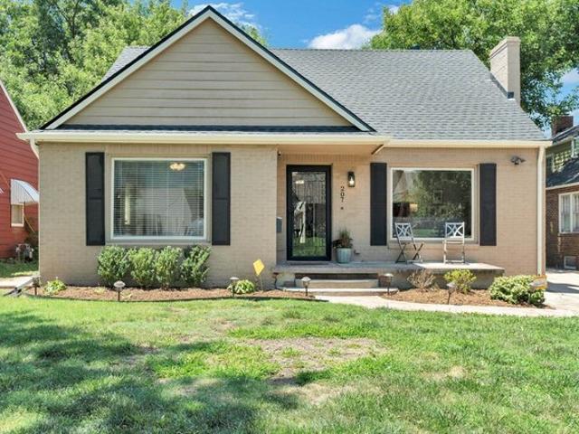 207 S Battin St, Wichita, KS 67218