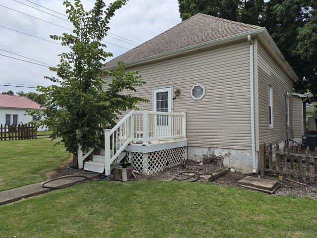 207 S Emma St, Christopher, IL 62822