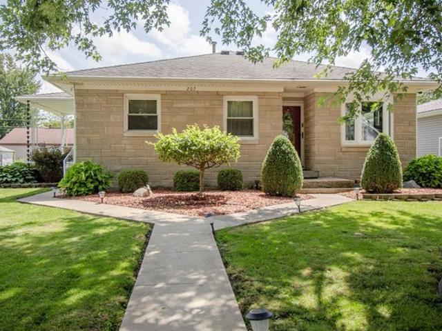 207 S Franklin St, Lynn, IN 47355