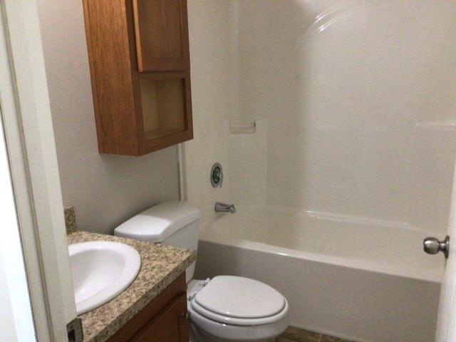 207 S Lafayette Blvd, Warren, MI 48091