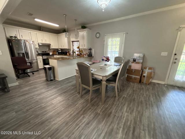 207 S Pear Orchard Road